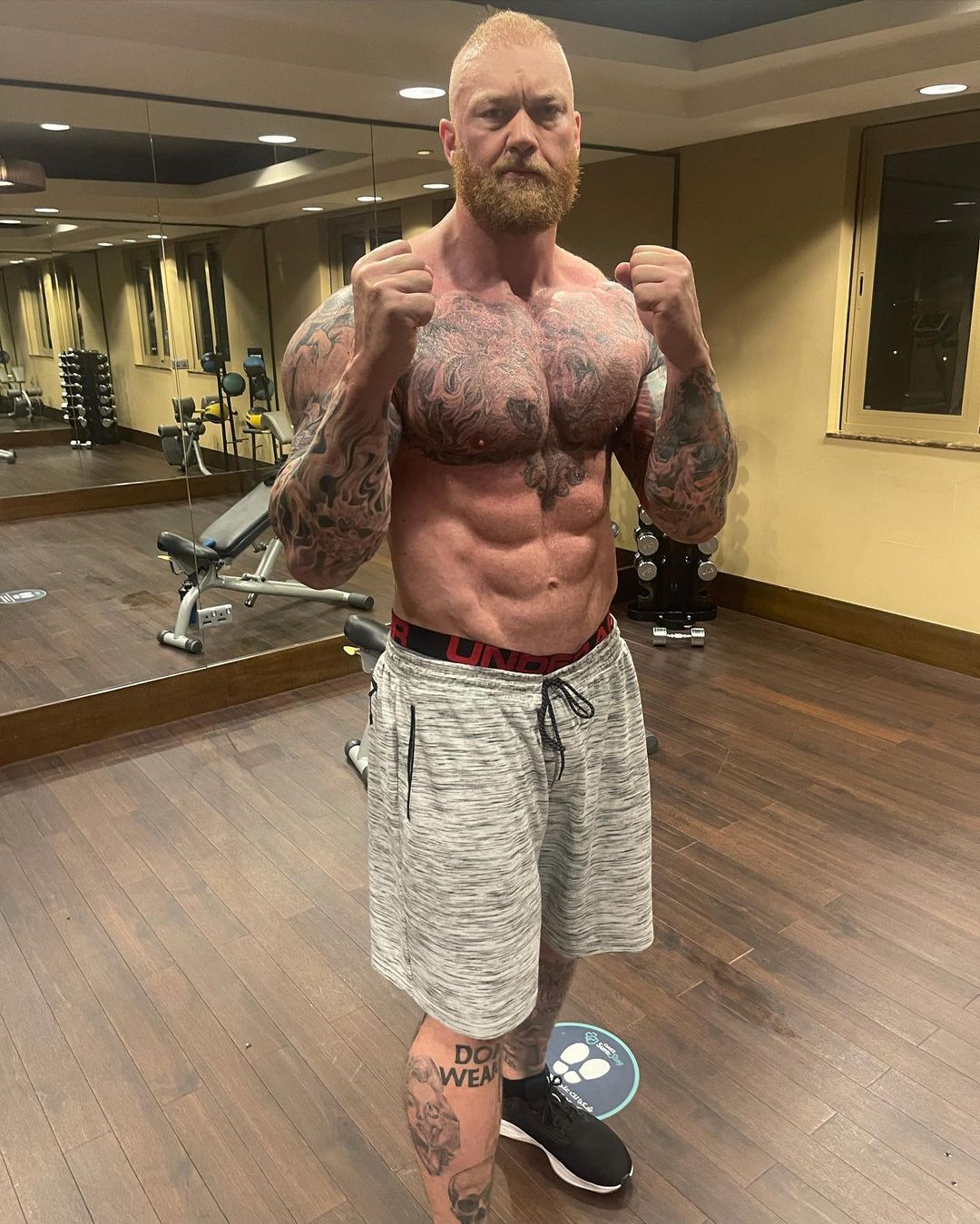 Game Of Thrones The Mountain Looks Unrecognizable Thanks to Boxing