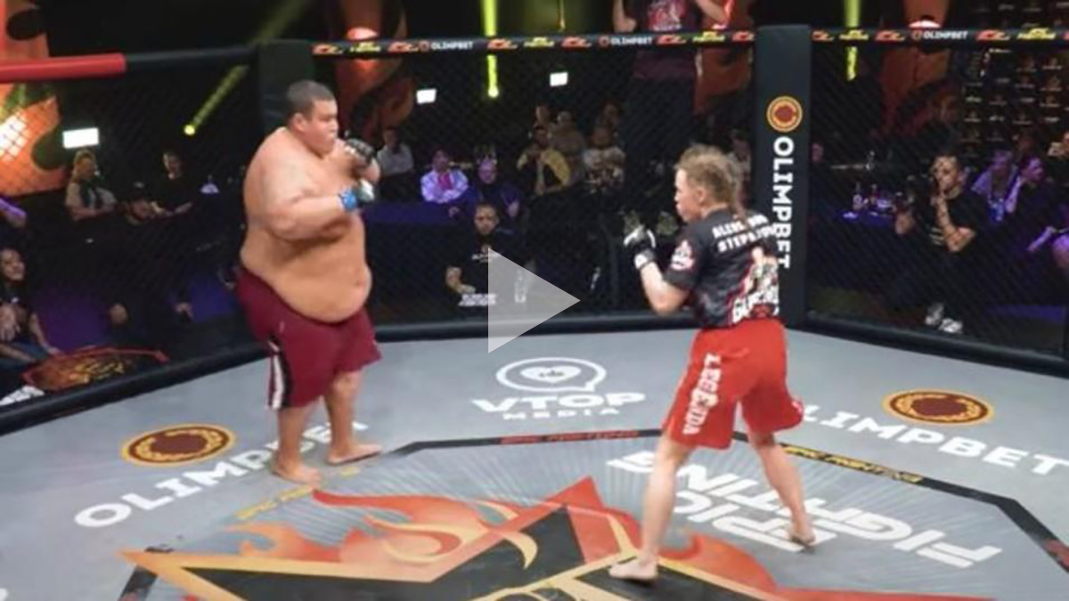 (Video) MMA Freak Show Features Mismatch Intergender Bout