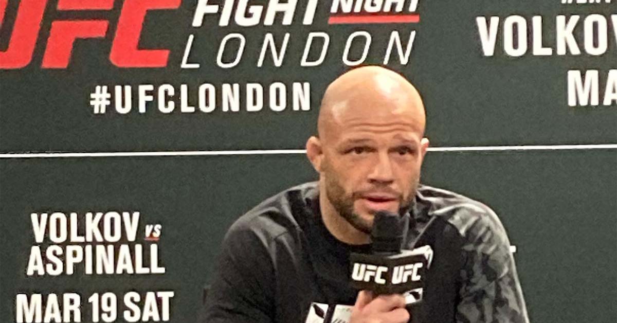 UFC London competitor dedicates bout to terminally ill father